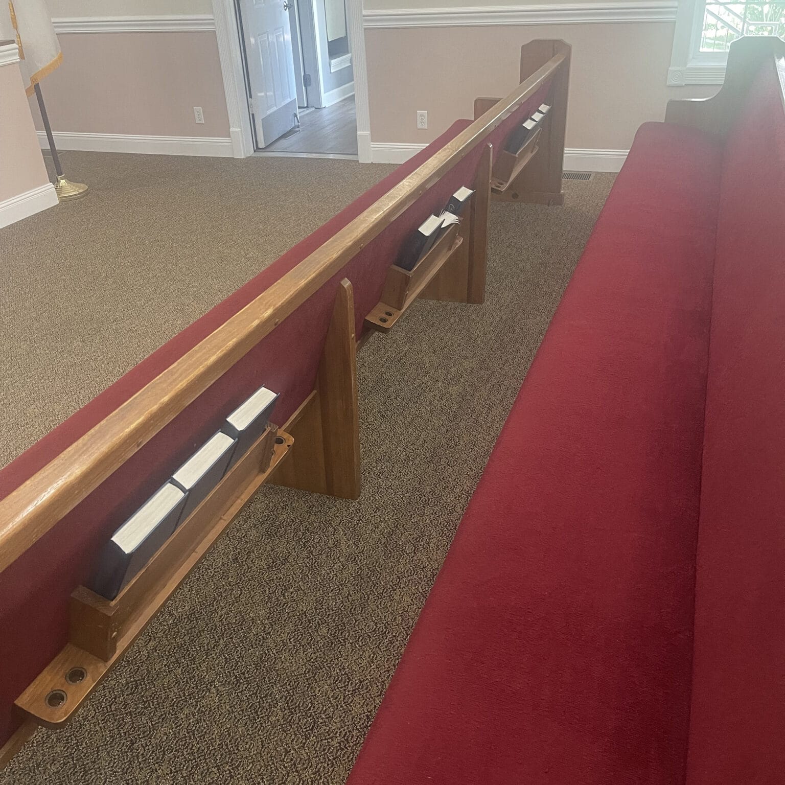 Imperial Woodworks | Used Pew Listings Near Me