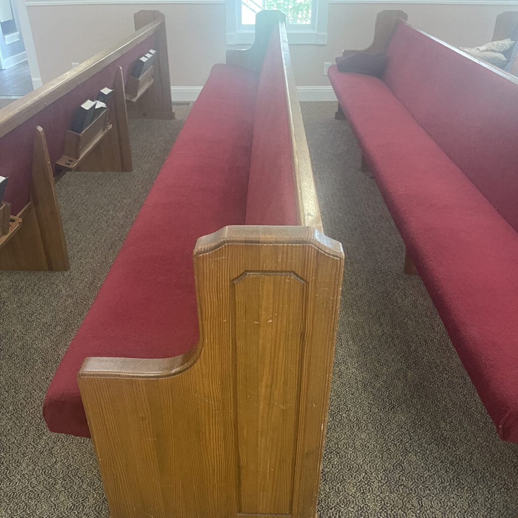 Imperial Woodworks | Used Pew Listings Near Me